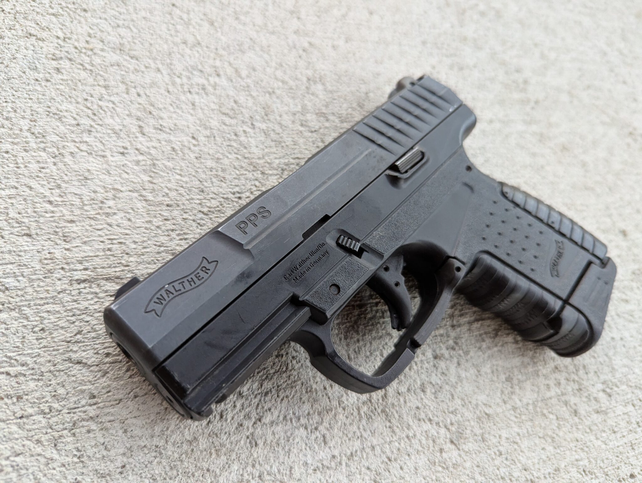 The Walther PPS - The Forgotten Innovator - GAT Daily (Guns Ammo Tactical)